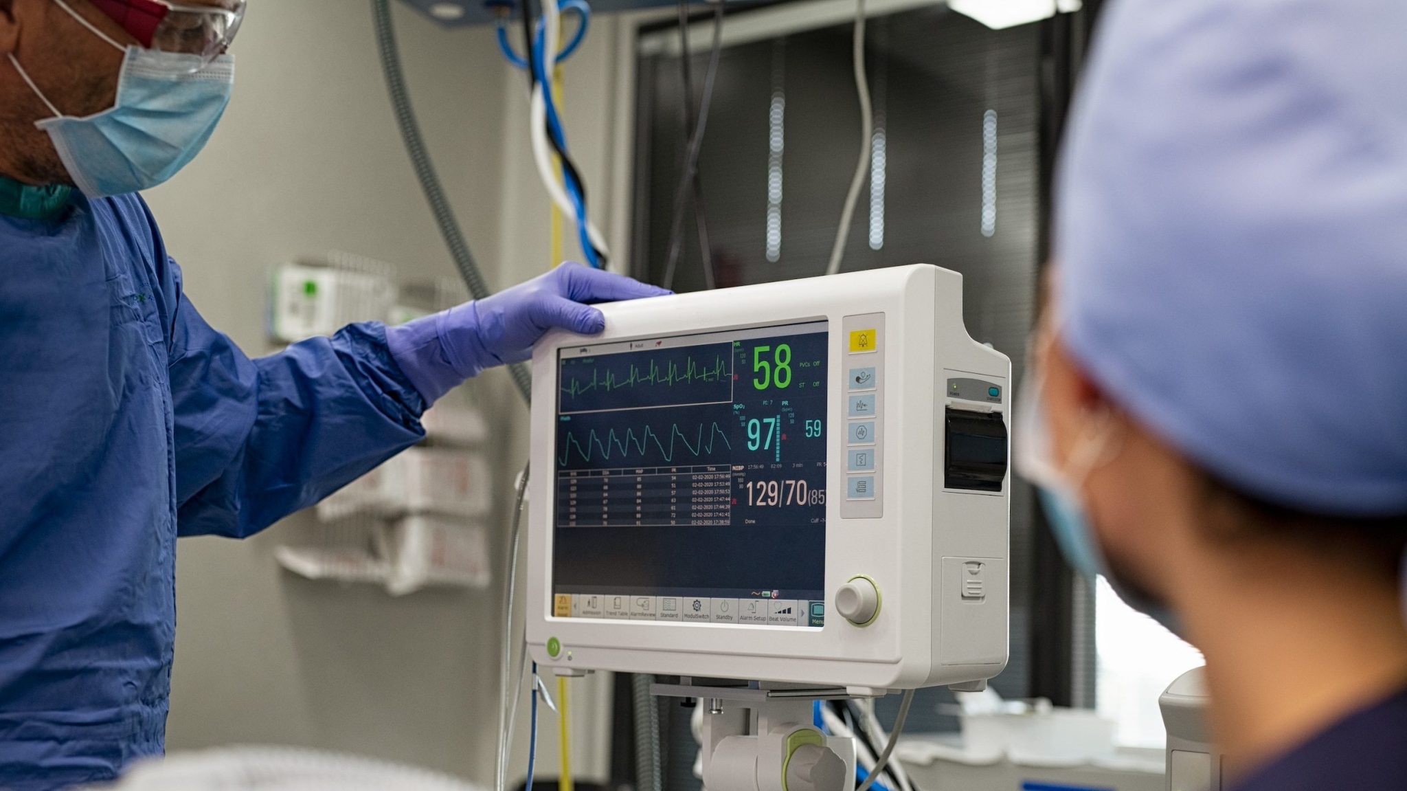 How Smart Healthcare Solutions Are Revolutionizing Patient Care - Cisco ...